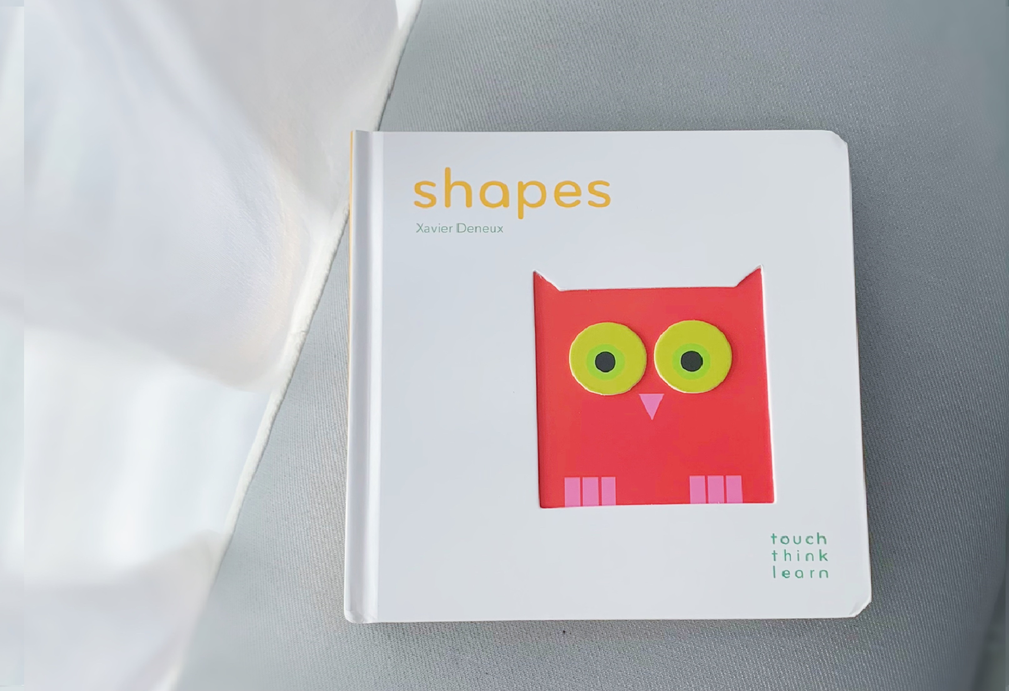 TouchThinkLearn : Shapes